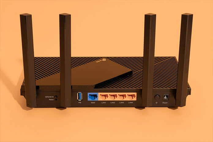 Difference between Router and Switch - Dgit Mag